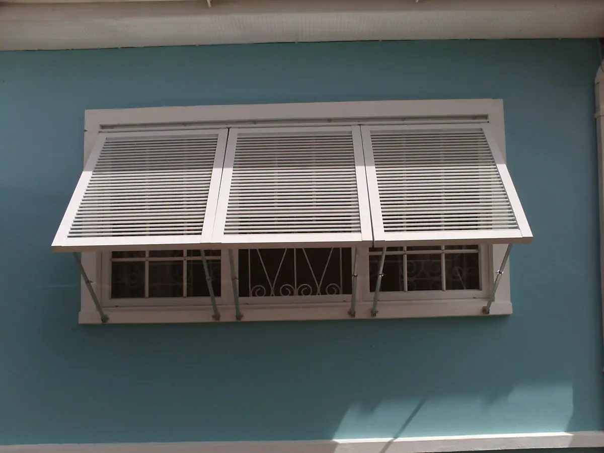 Quality Bahama and Colonial Shutters – CariGuard